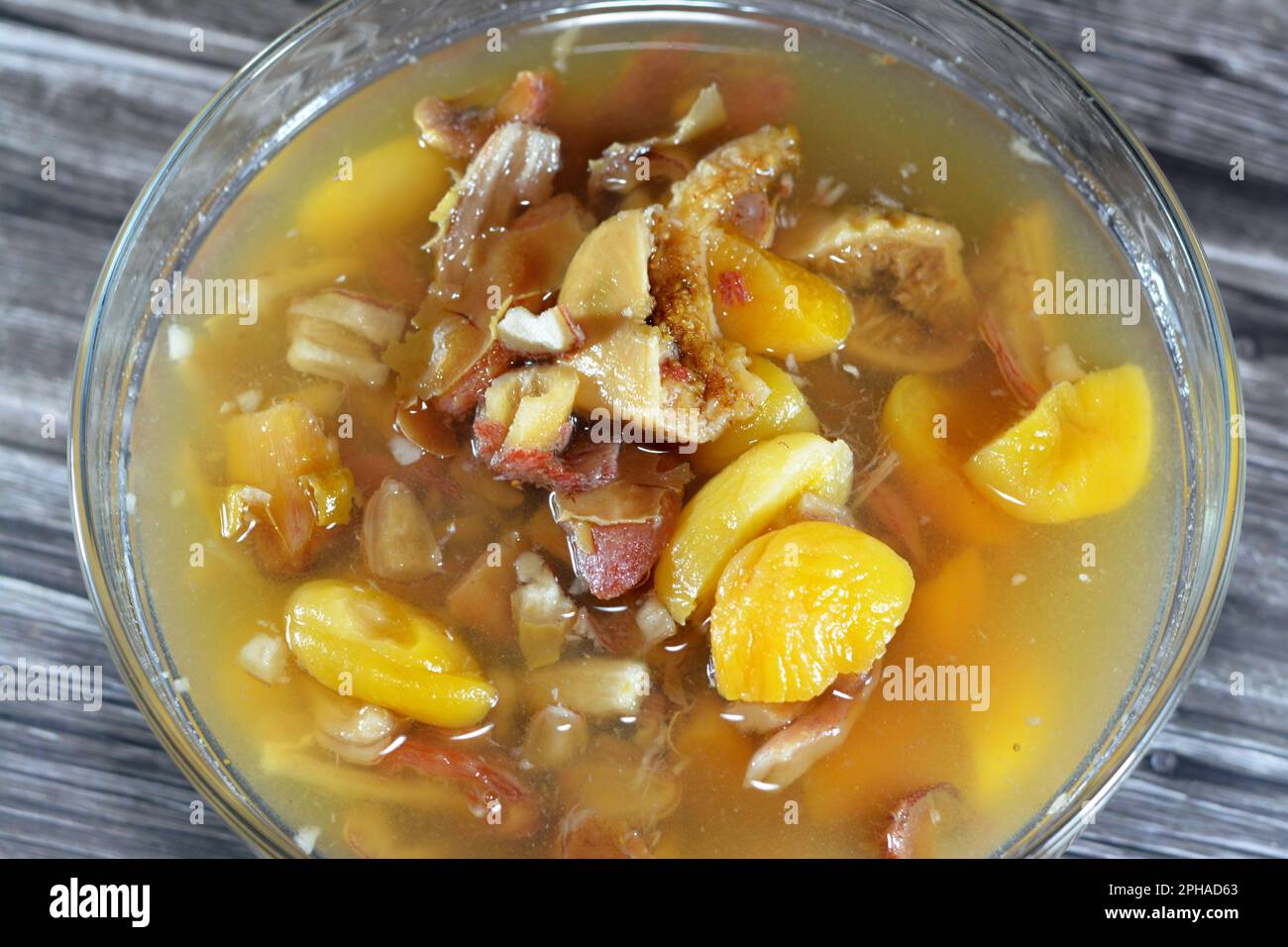 Compote de fruits secs, compote traditionnelle Khoshaf kushaf dattes ...