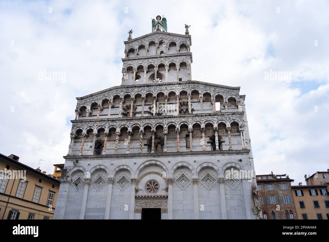 La chiesa di san michele Banque de photographies et d’images à haute ...