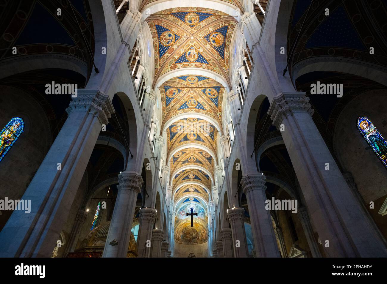 Cathédrale de Lucques, dans la ville encore fortifiée de Lucques en ...