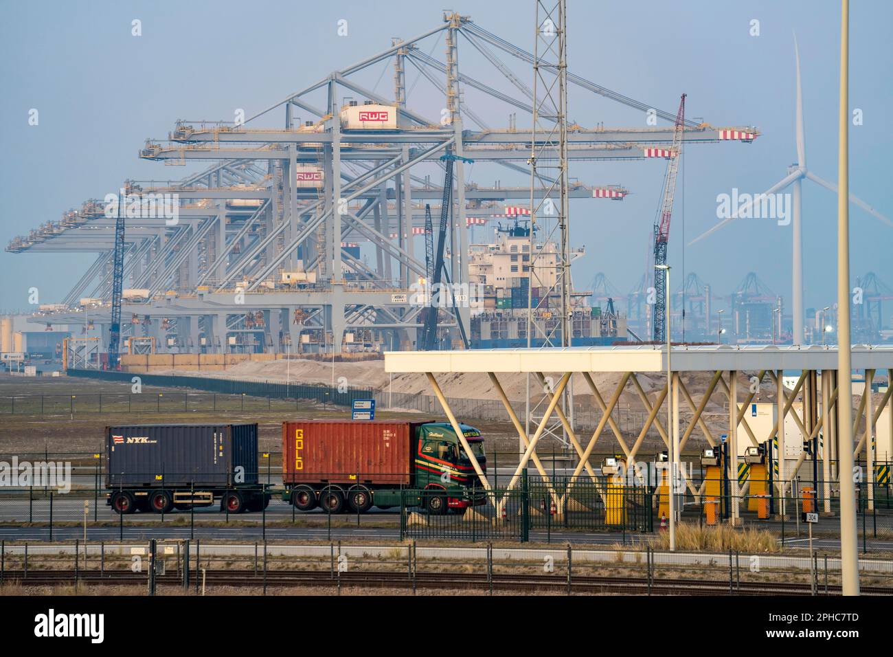 Rwg container terminal Banque de photographies et d’images à haute ...