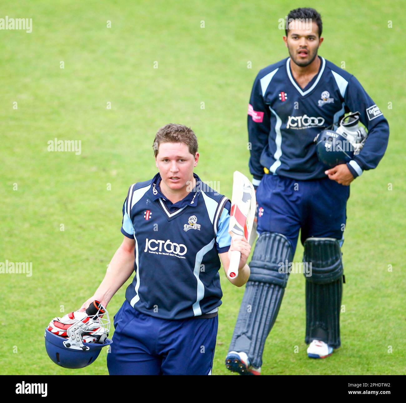 Suivi de cricket Banque de photographies et d’images à haute résolution ...