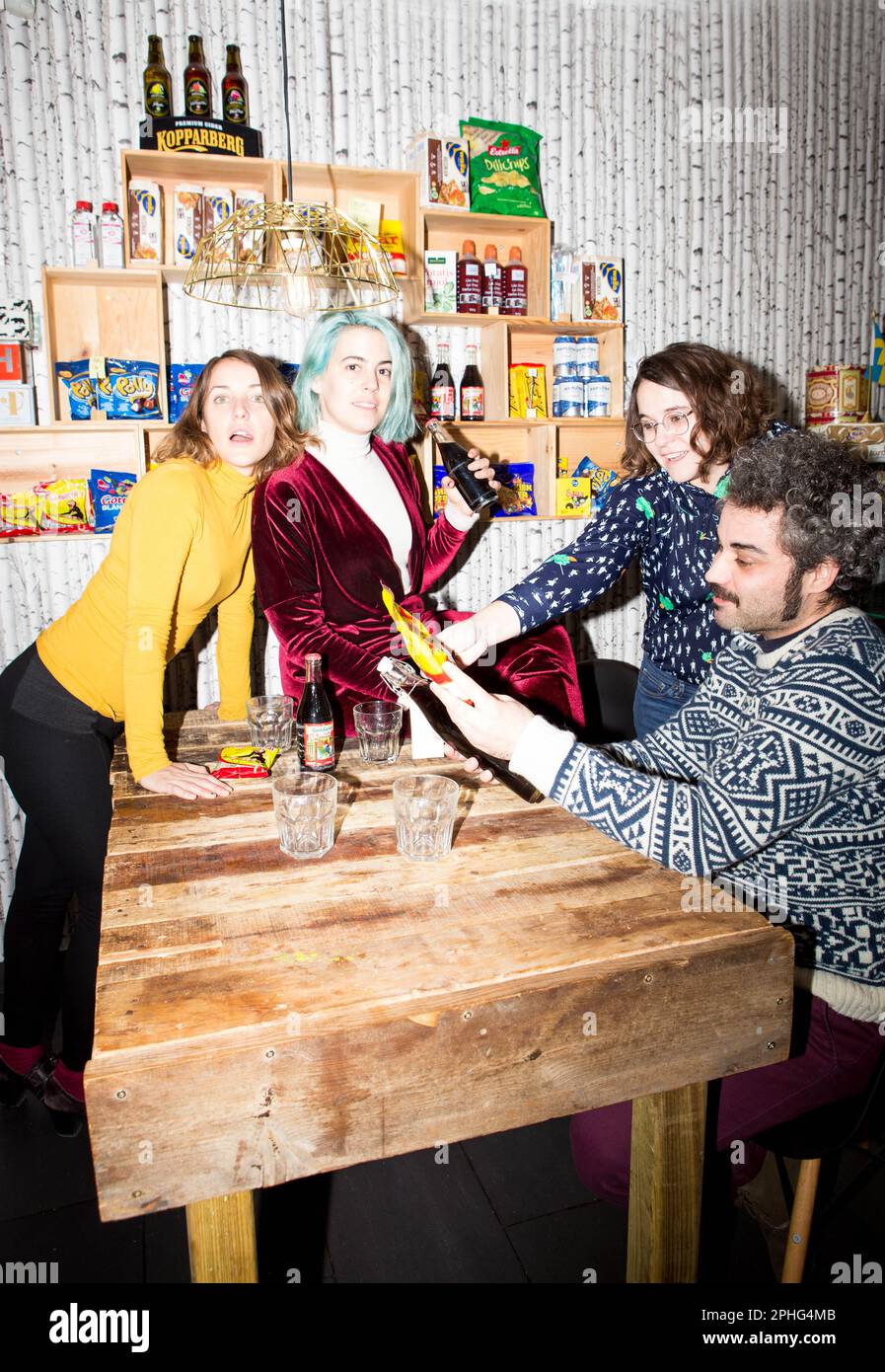 Raquel tomas Banque de photographies et d’images à haute résolution - Alamy