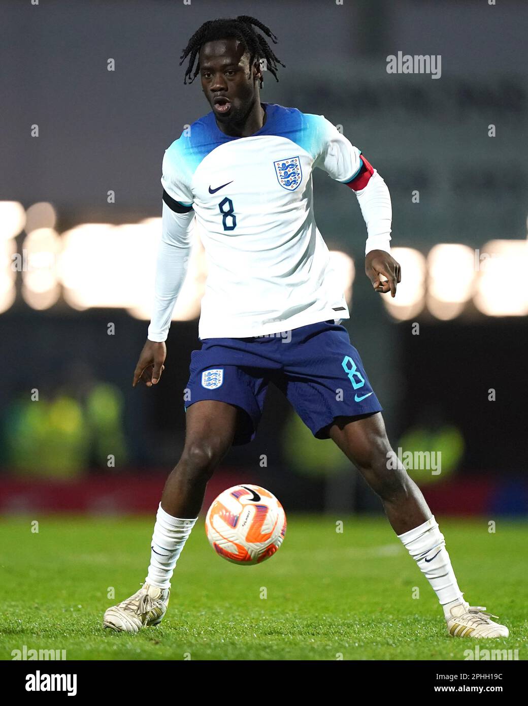 Darko Gyabi, en Angleterre, en action lors du match de qualification ...