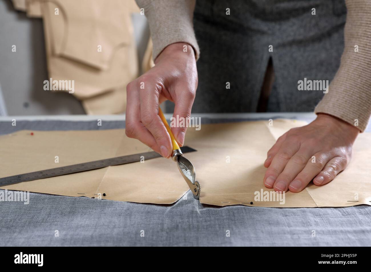 Tracing wheel Banque de photographies et d’images à haute résolution ...