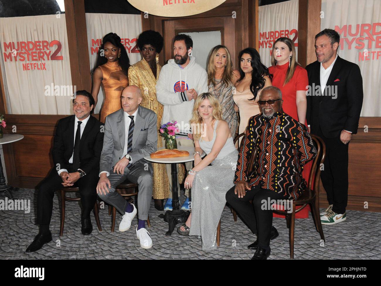 Los Angeles, Californie. 28th mars 2023. Enrique Arce, Jodie Turner ...