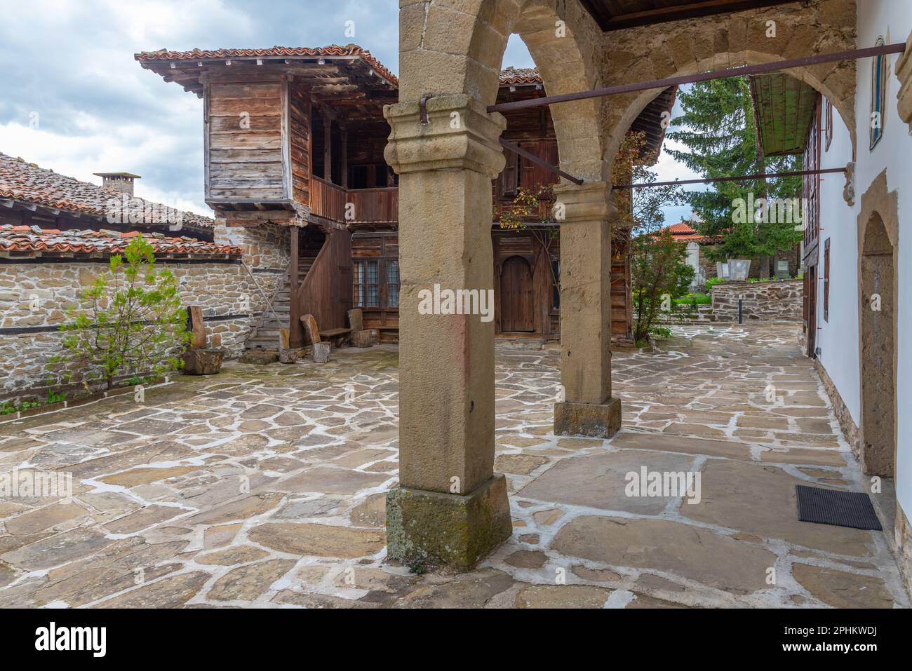 Wooden architecture zheravna bulgaria Banque de photographies et d ...