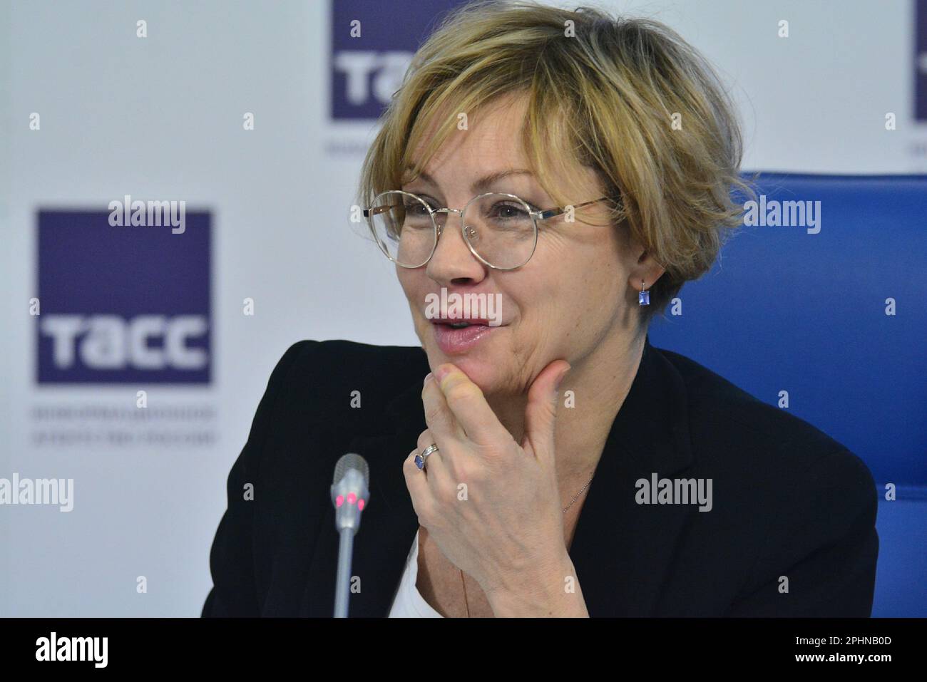 Conférence de presse de la compétition pour les jeunes poètes 'Filatov ...