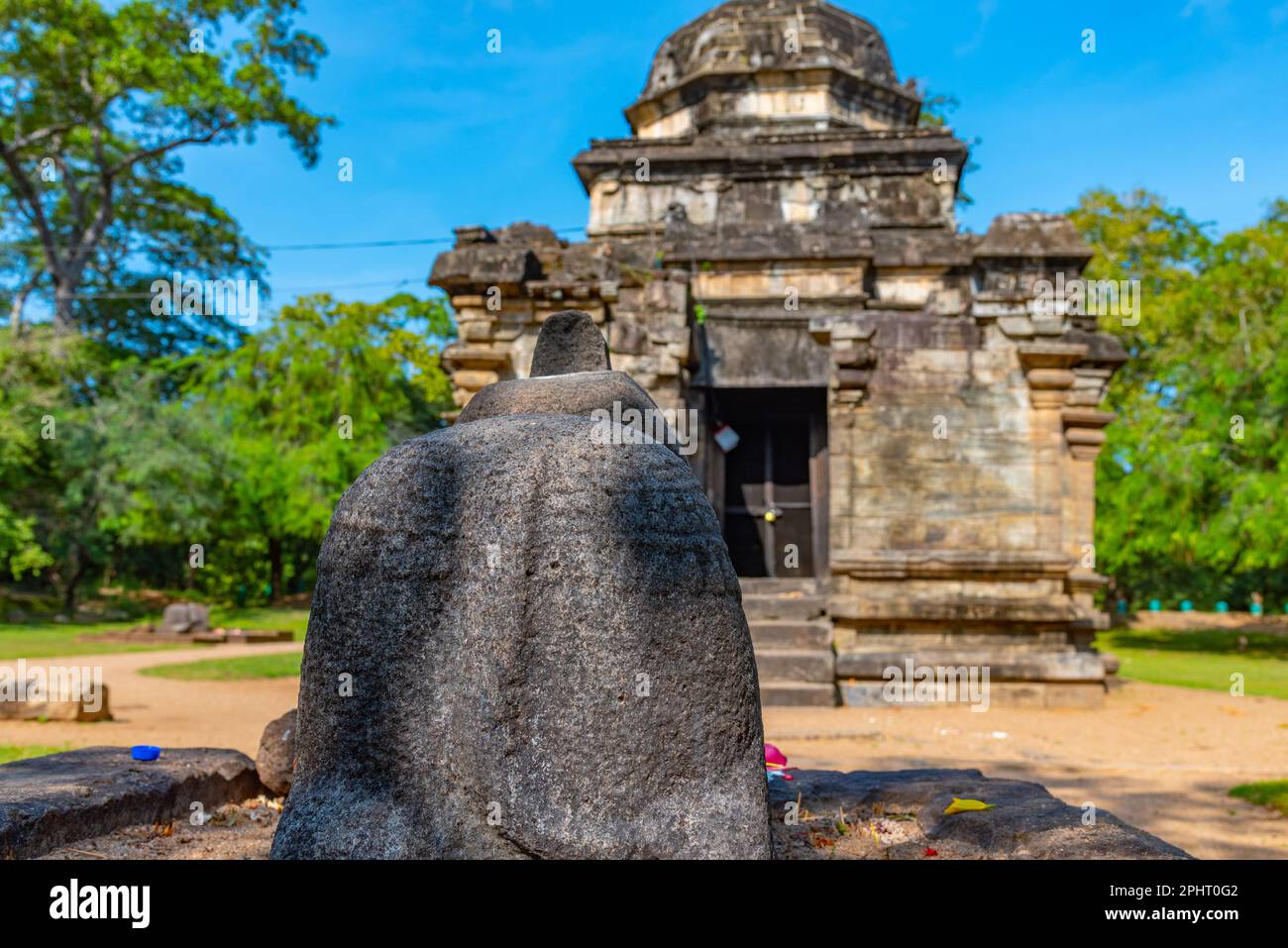 Shiva devale polonnaruwa temple Banque de photographies et d’images à haute résolution - Alamy