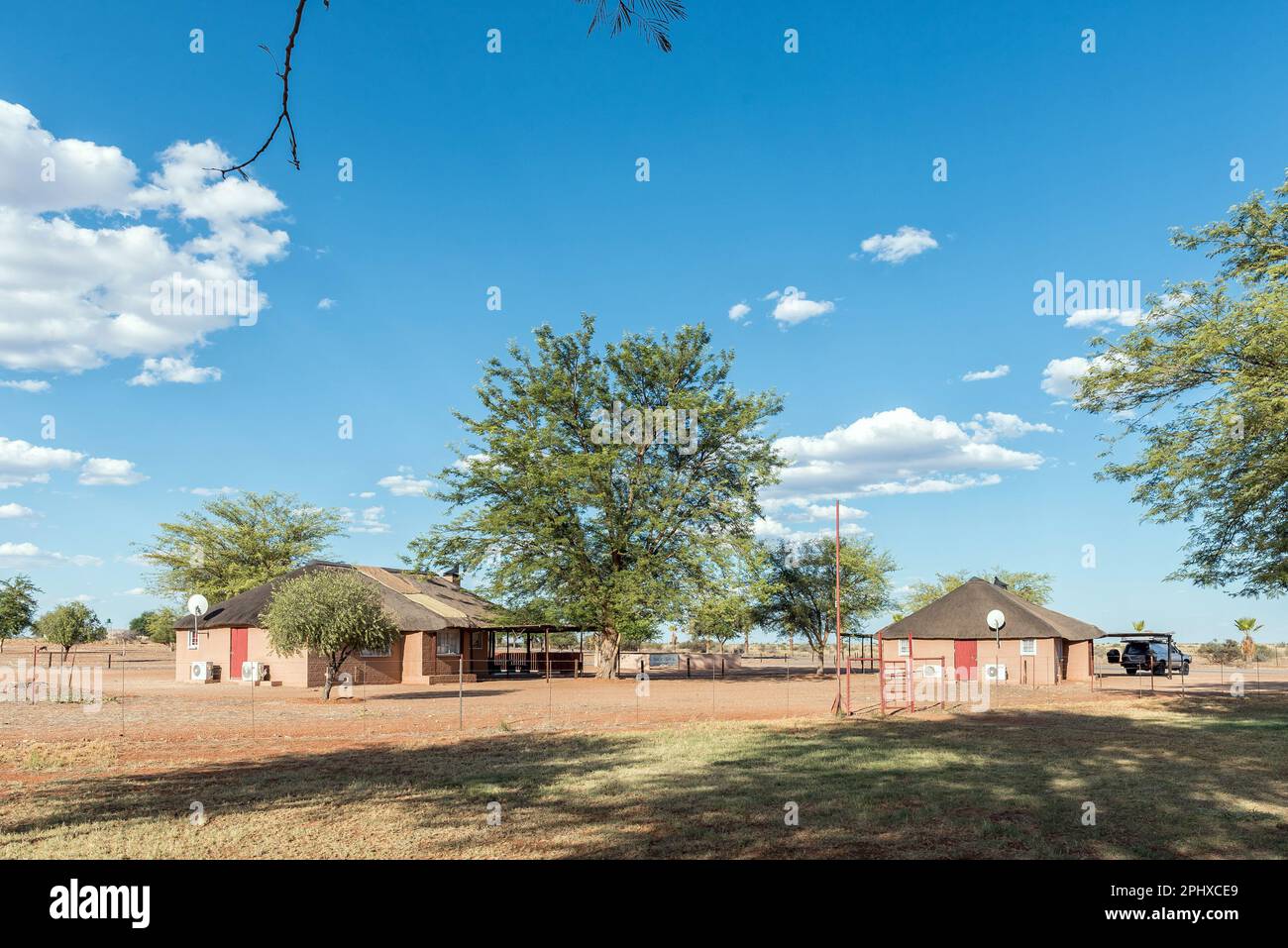 Upington, Afrique du Sud - 24 février 2023 : chalets au Kalahari Monate ...