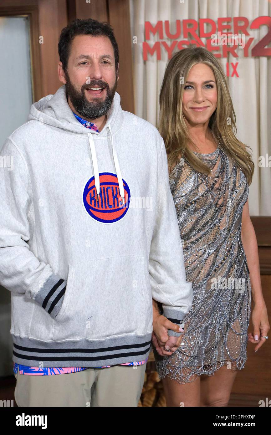 LOS ANGELES - 28 MARS : Jennifer Aniston, Adam Sandler à Murder Mystery ...