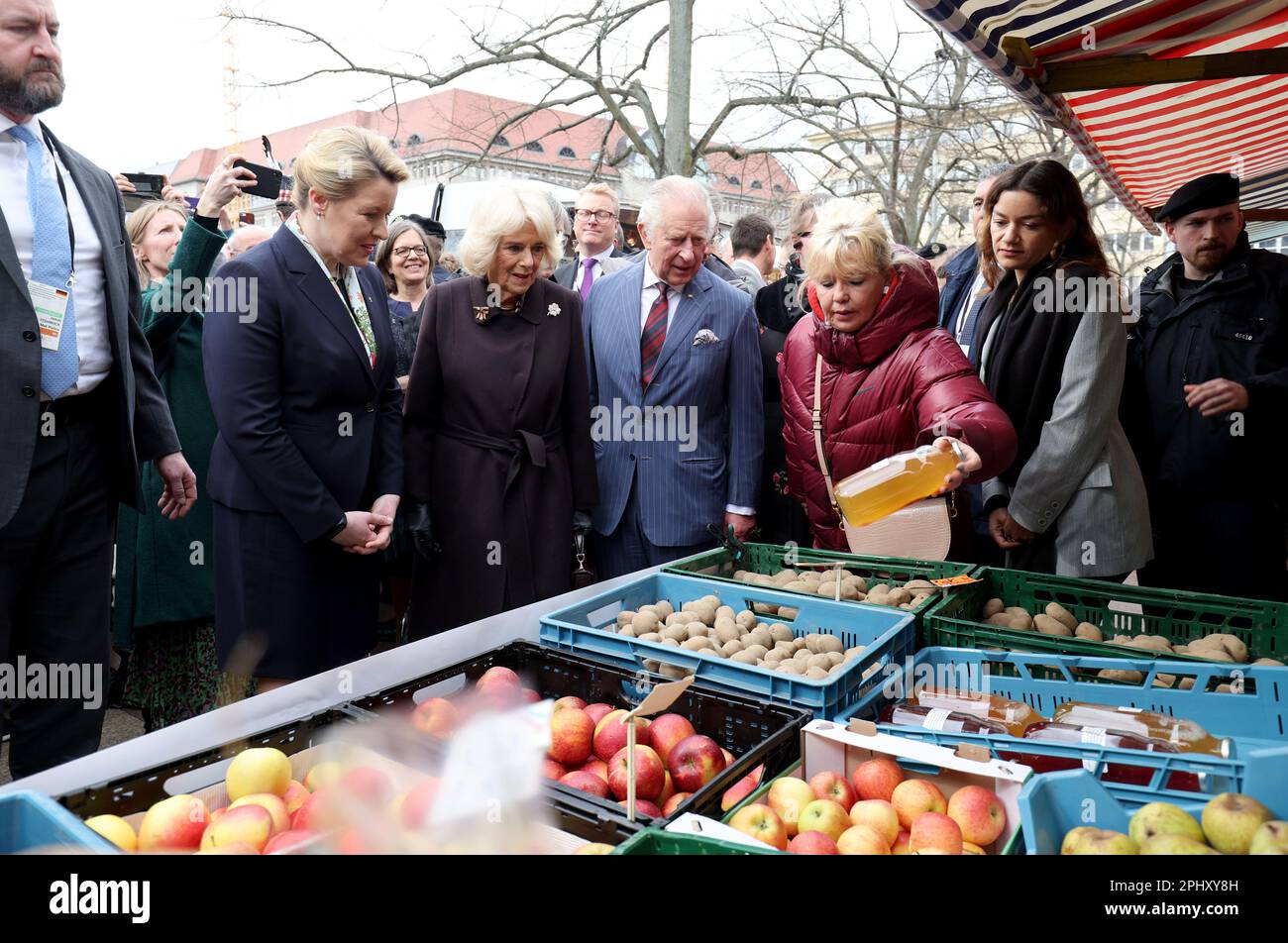 Le roi Charles III, la reine Consort et le maire de Berlin Franziska ...