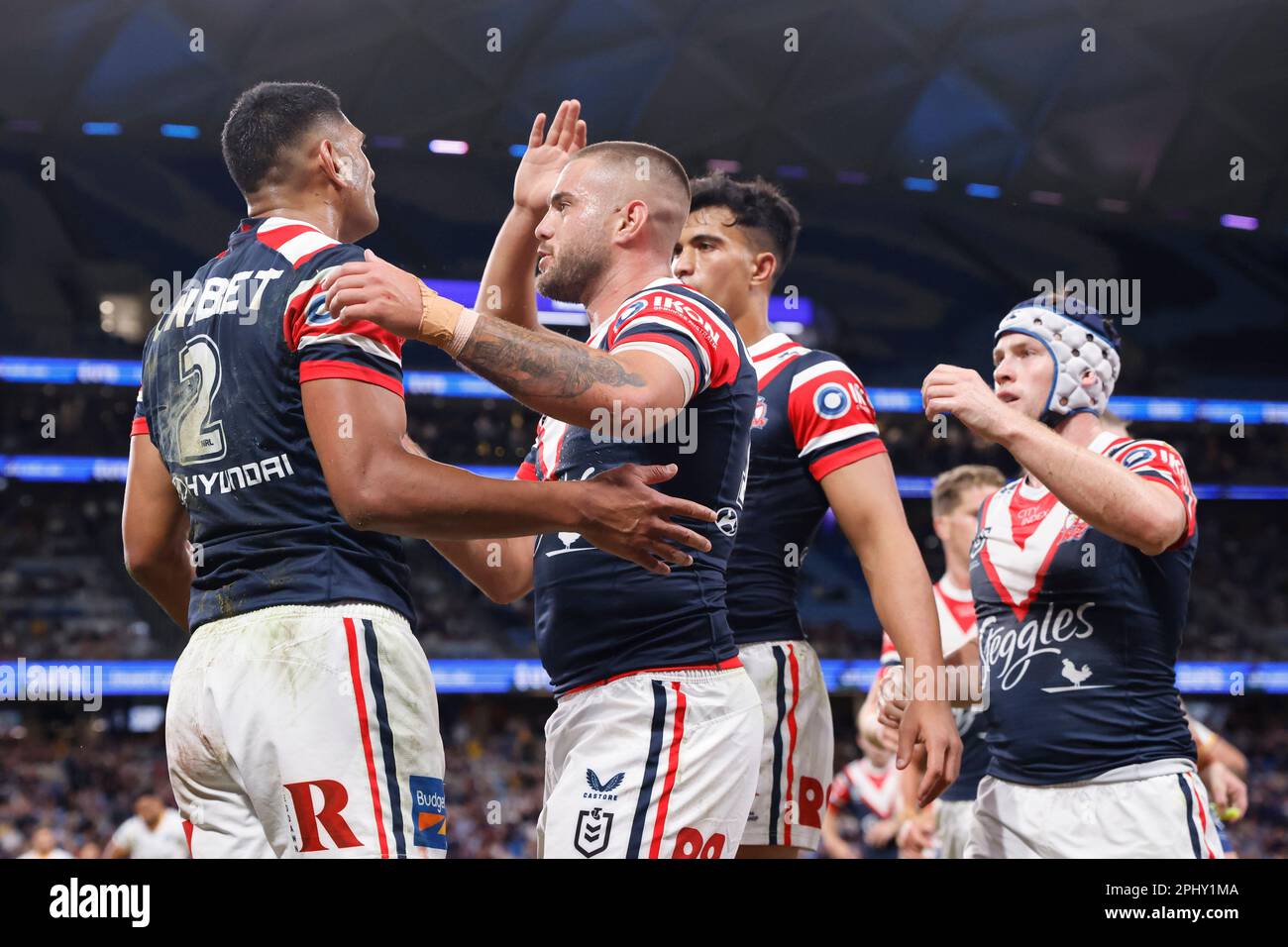 Daniel Tupou, des Roosters, fête ses coéquipiers lors du match rond 5 ...