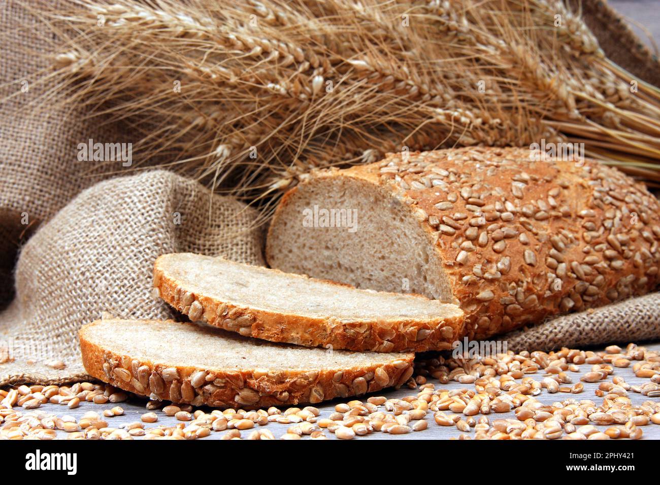 Pains bruns Banque de photographies et d’images à haute résolution - Alamy