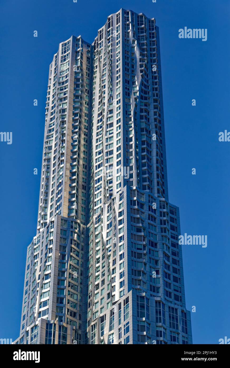 Le 8 Spruce Street, alias New York par Gehry, possède une façade murale ...