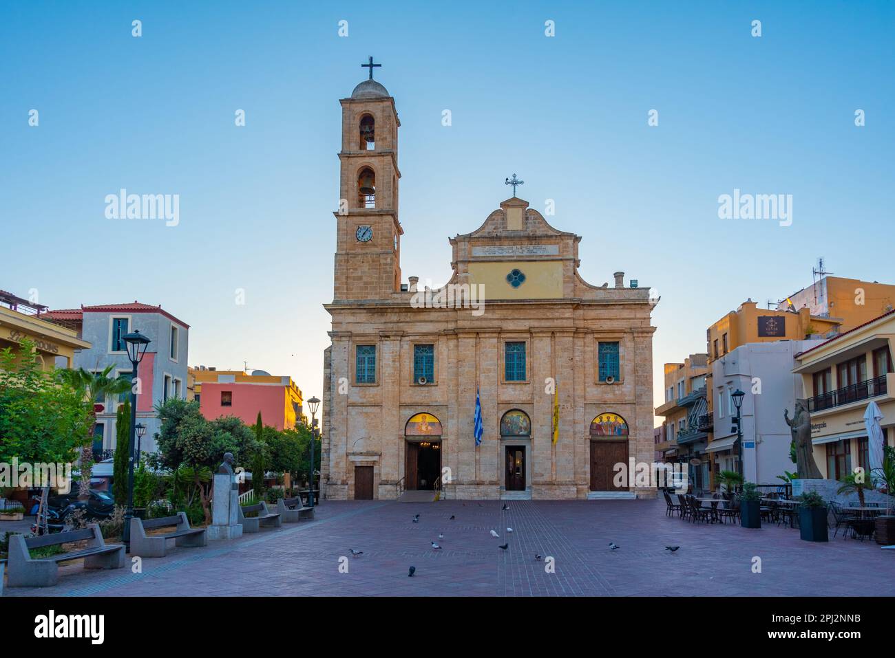 Chania, Grèce, 23 août 2022 : vue au lever du soleil sur la ...