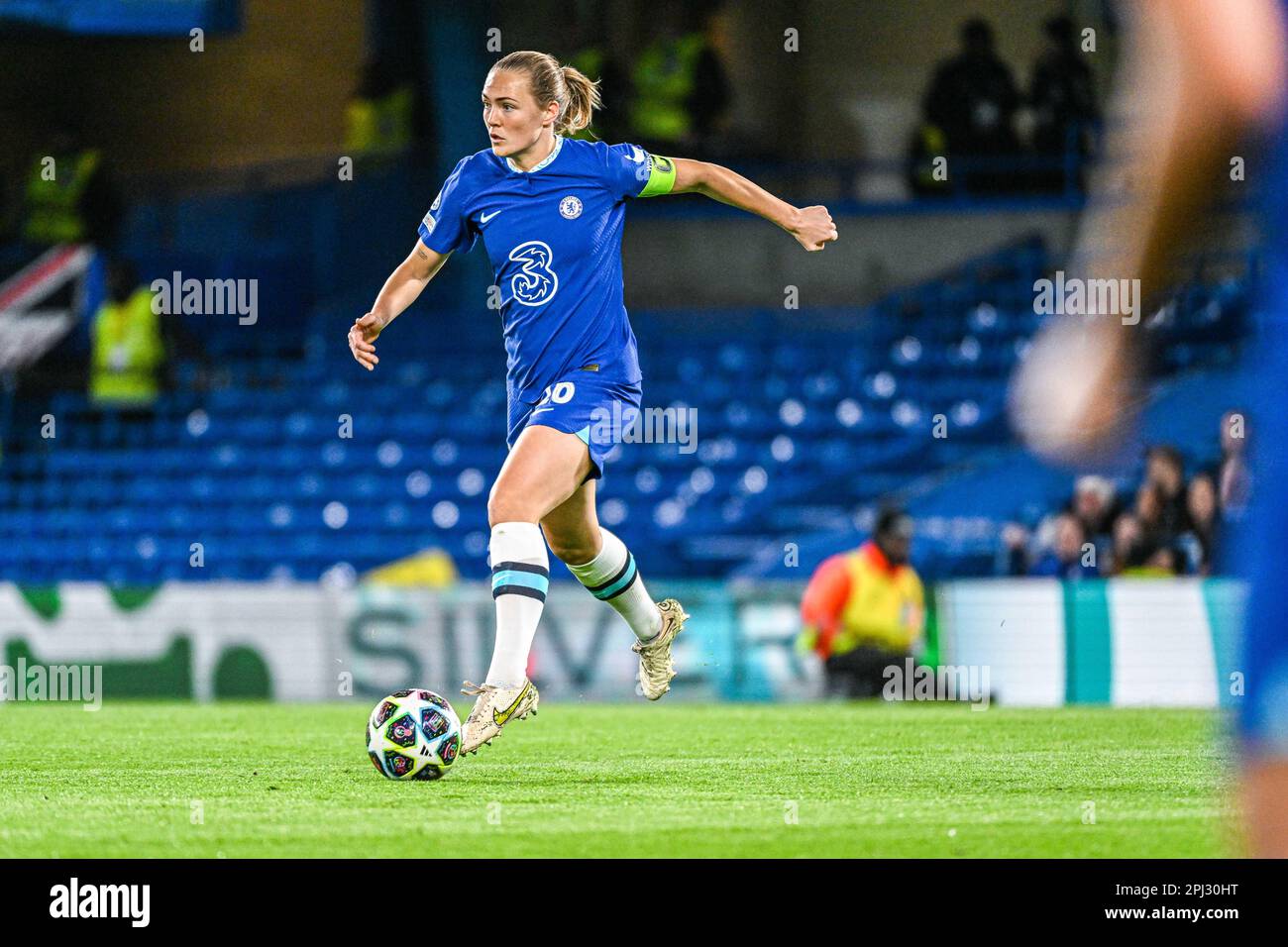 Magdalena Eriksson (16) de Chelsea photographiée lors d'un match de ...