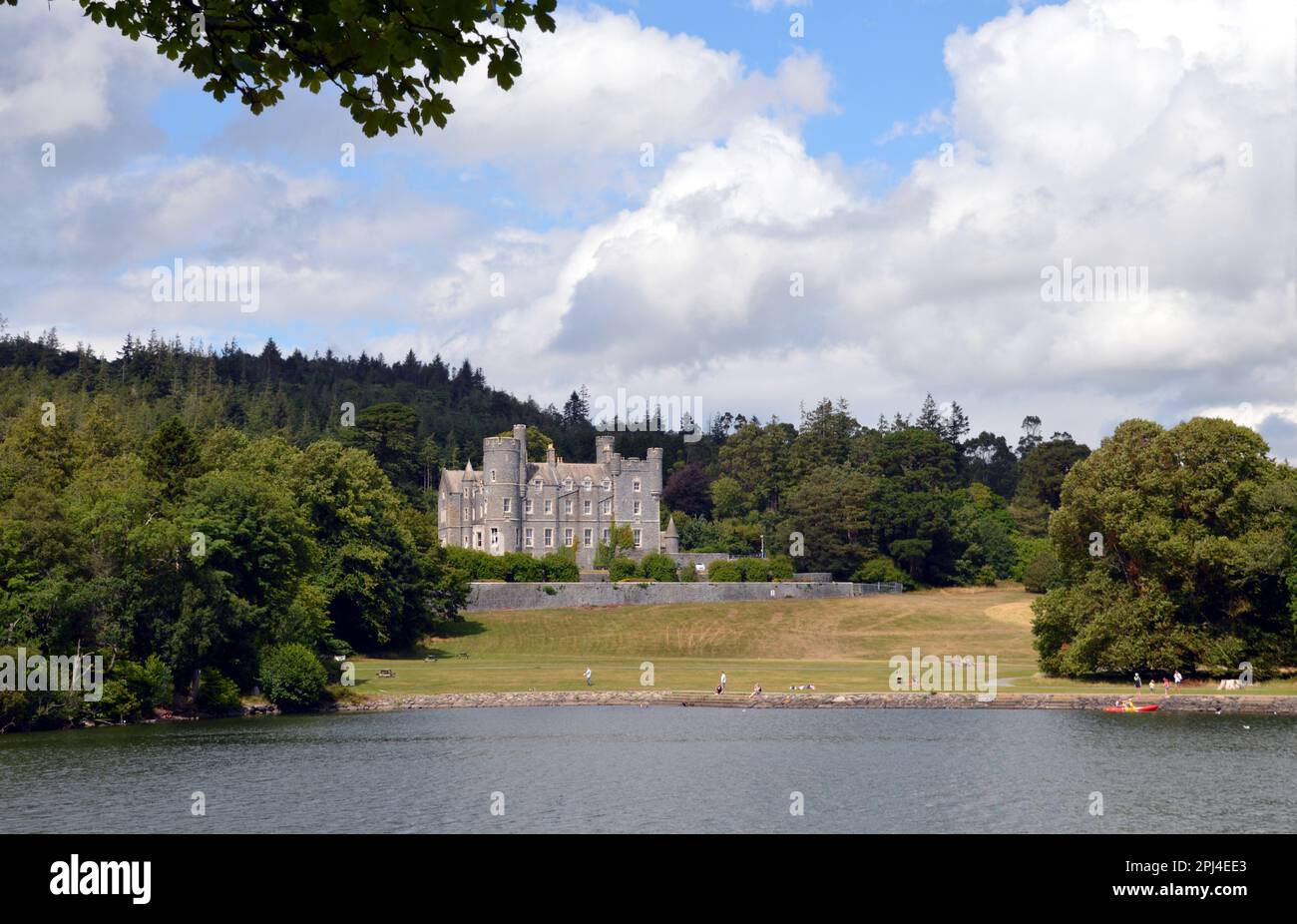 Irlande du Nord, Comté en bas, Parc forestier de Castlewellan: Le ...