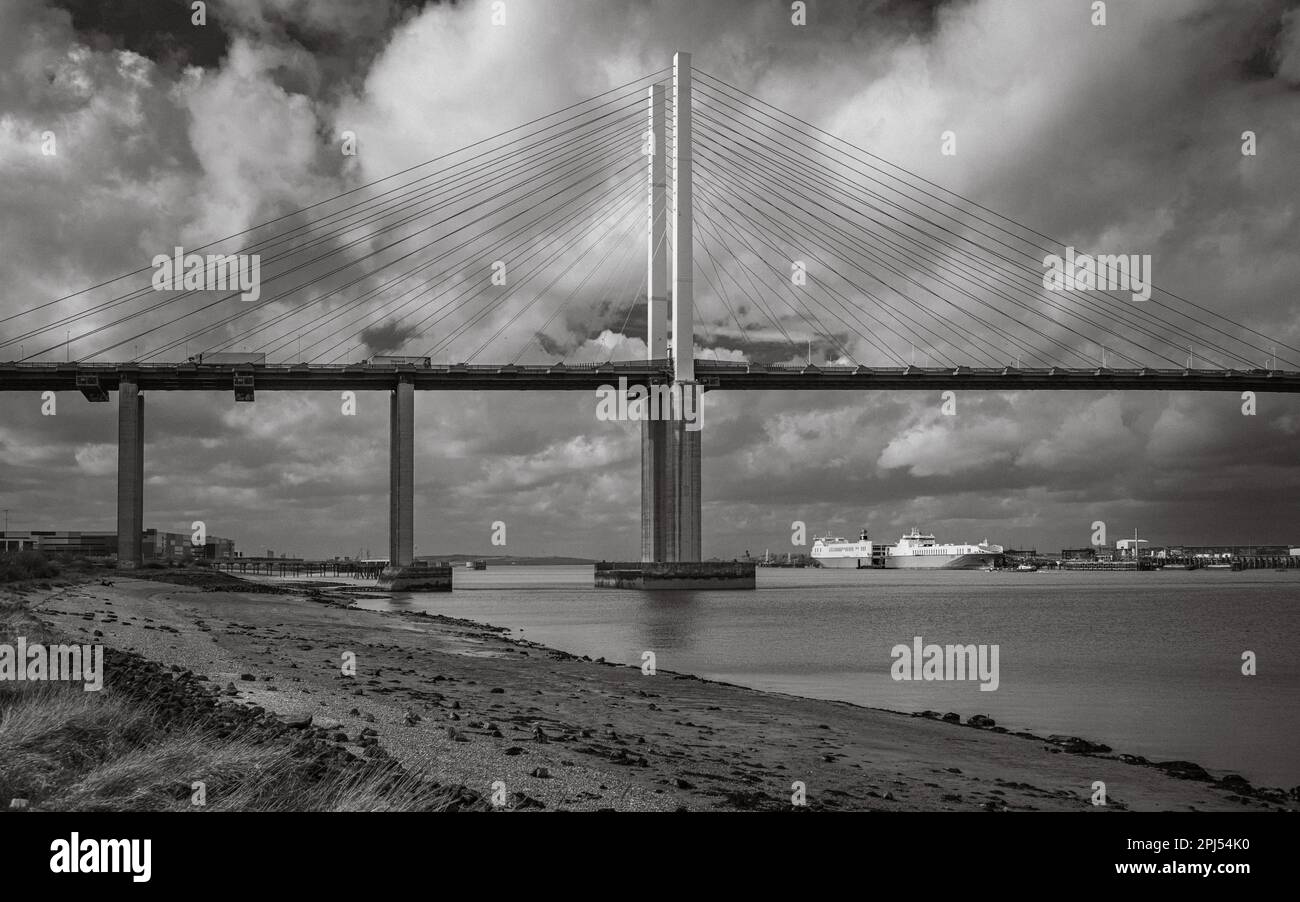 Purfleet thames terminal Banque de photographies et d’images à haute ...