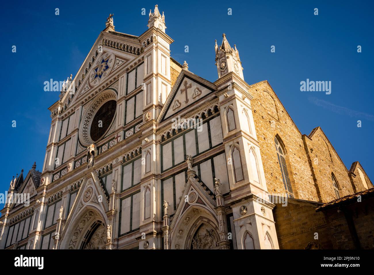 Tomb of michelangelo santa croce church Banque de photographies et d ...