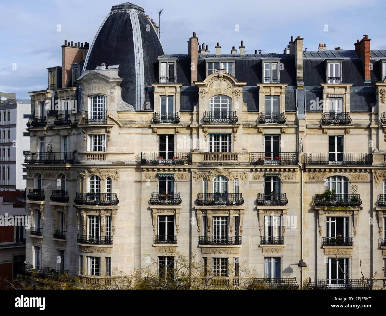 Haussmann architecture Banque de photographies et d’images à haute ...