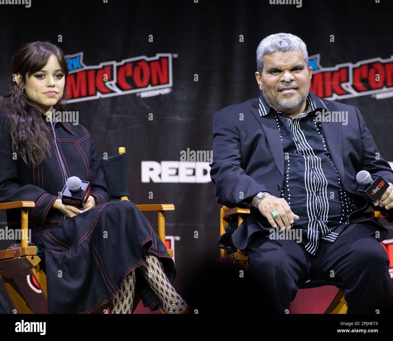 Mercredi jenna ortega Banque de photographies et d’images à haute ...