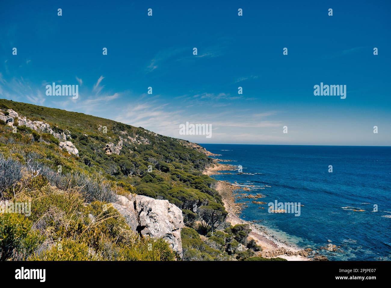 La lande côtière et les plages rocheuses de Cape Naturaliste, une ...