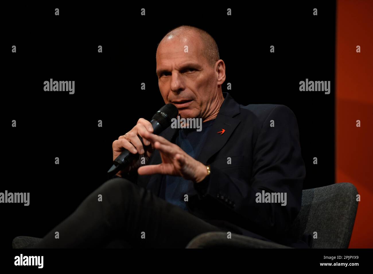 Athènes, Grèce. 3rd avril 2023. YANIS VAROUFAKIS, économiste de renom ...