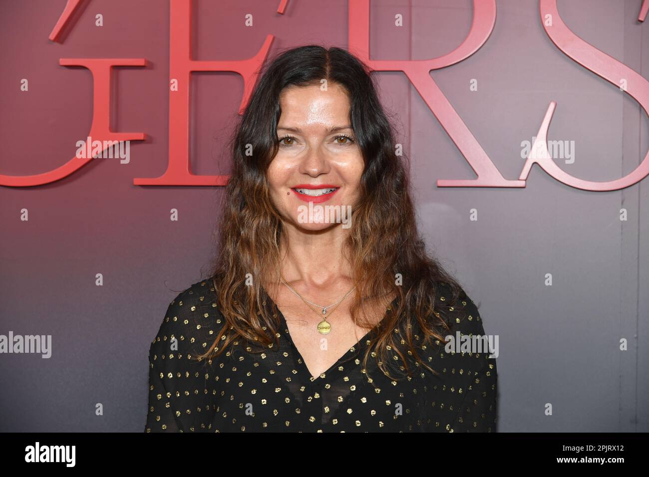 Jill Hennessy participe à la première mondiale de « Dead Ringers » de ...
