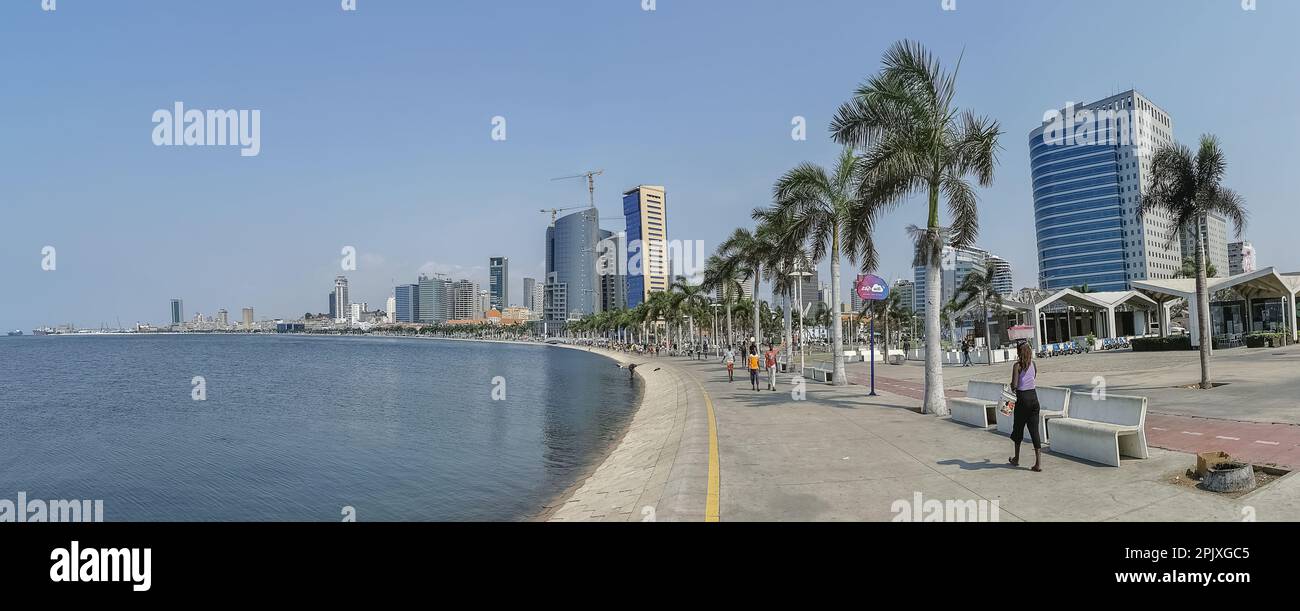 Luanda Angola - 10 09 2022: Vue panoramique sur la baie de Luanda et ...