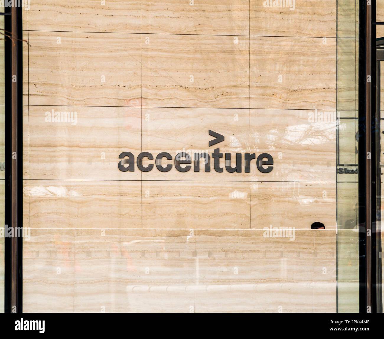 Les bureaux de la société de conseil technologique Accenture dans le ...