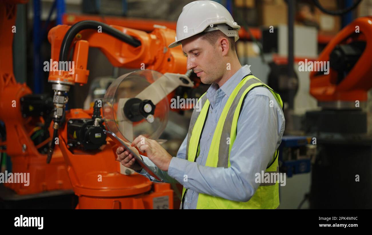 Programmation du contrôleur de robot, programmation des bras robotisés ...