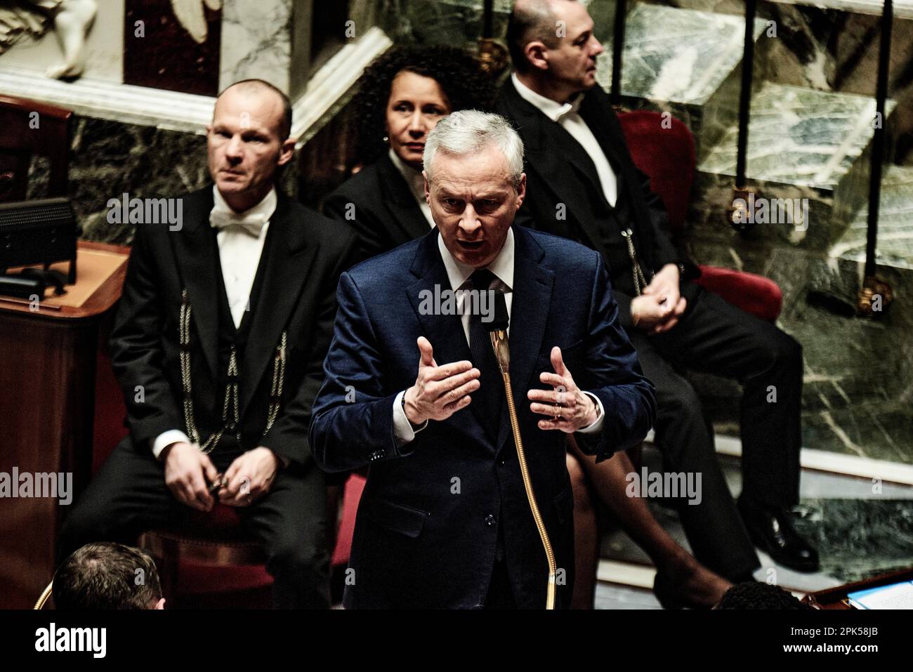 Antonin Bunat / le Pictorium - session de questions gouvernementales du ...