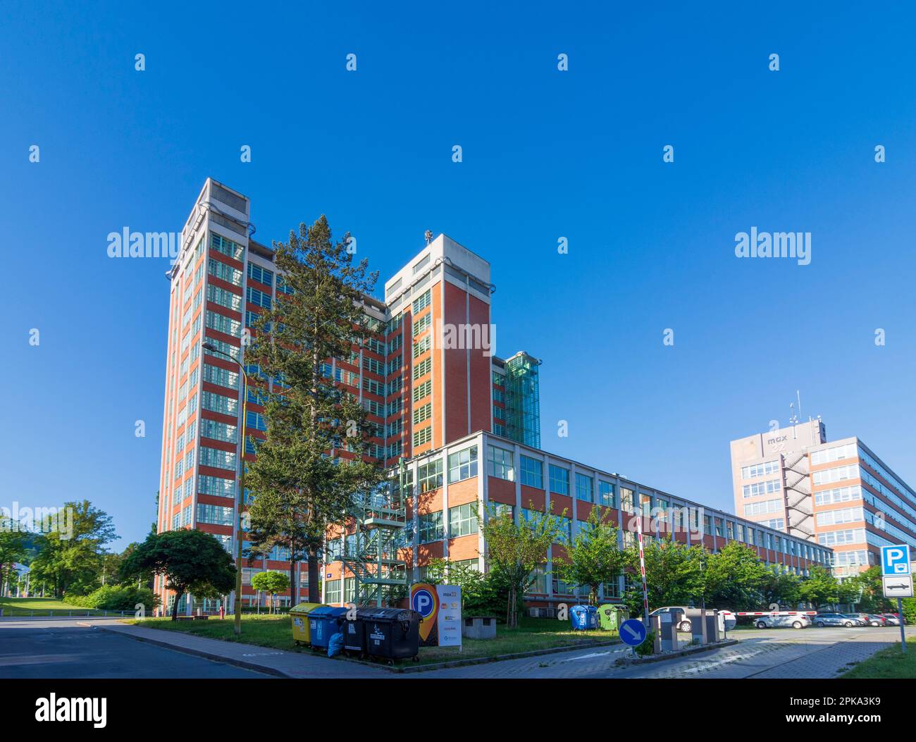Bata skyscraper architecture zlin zlin Banque de photographies et d ...