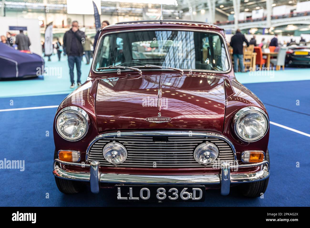 The london classic car show Banque de photographies et d’images à haute résolution - Alamy