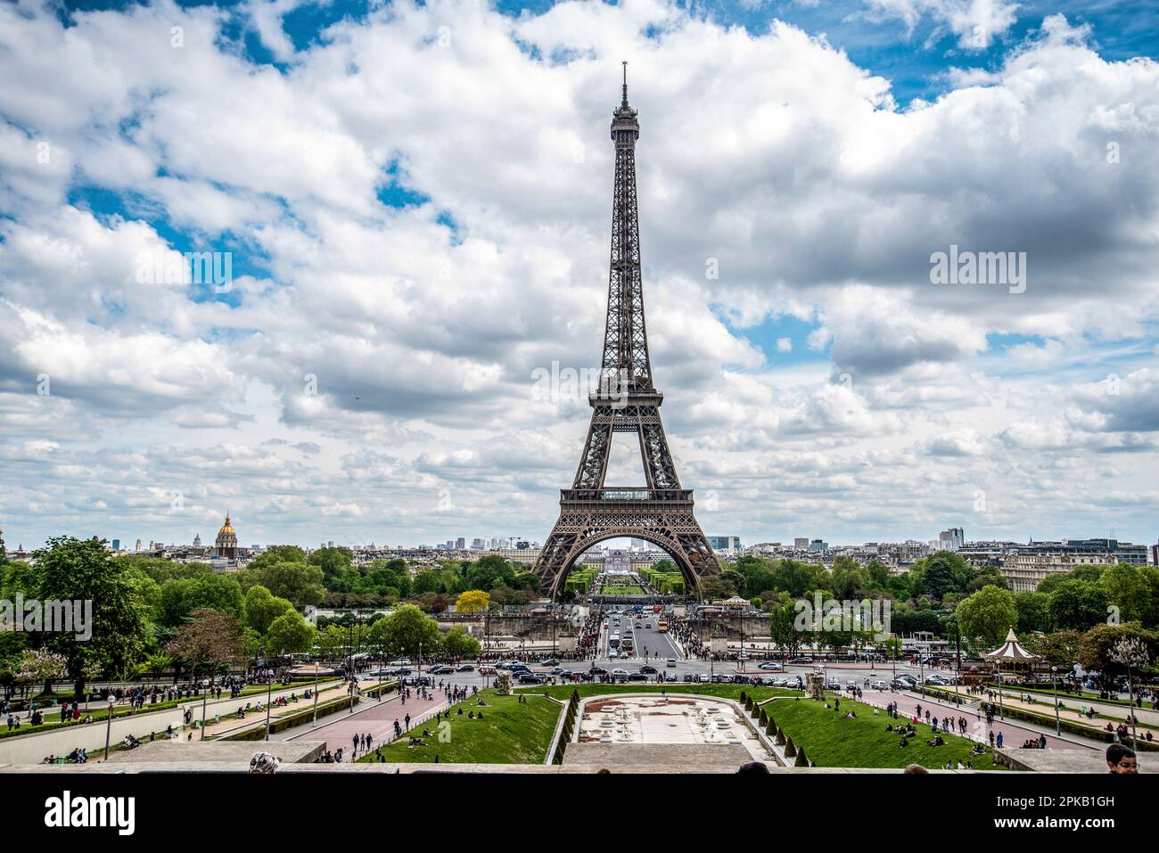 Vue de paris depuis la tour eiffel Banque de photographies et d’images à haute résolution - Alamy