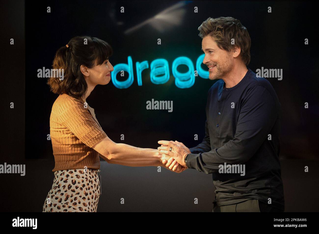 INSTABLE, de gauche à droite: Alison Becker, Rob Lowe, (saison 1, ep ...