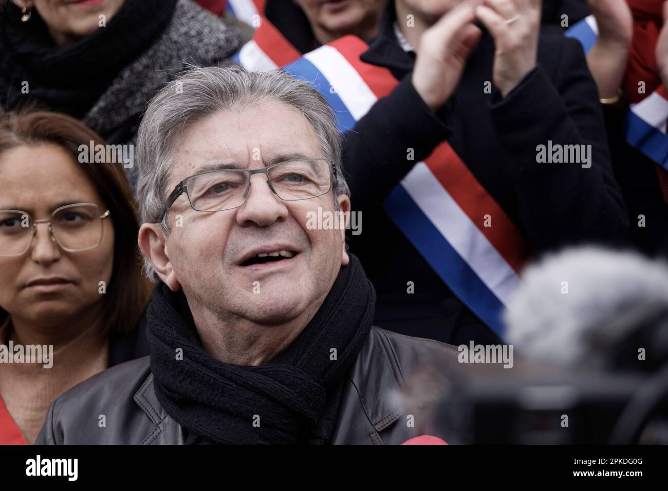 Paris, France. 6th avril 2023. Jean-Luc Mélenchon (LFI) assiste à la ...