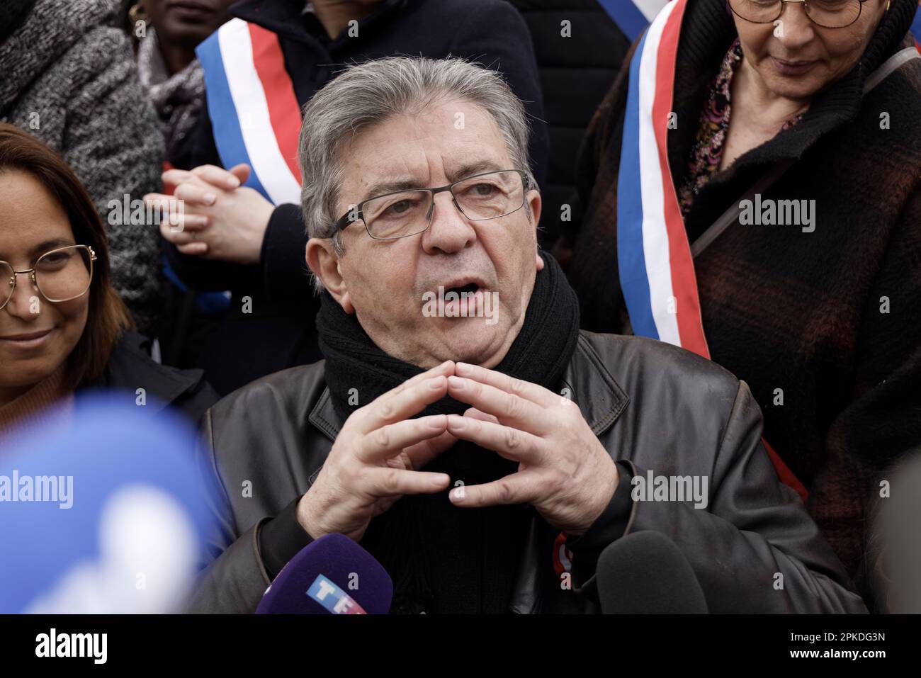 âge+jean luc+mélenchon Banque de photographies et d’images à haute ...