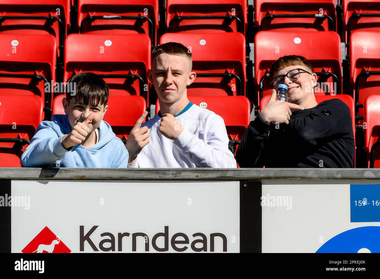 Les fans de Blackburn avant le match de championnat Sky Bet Blackburn ...