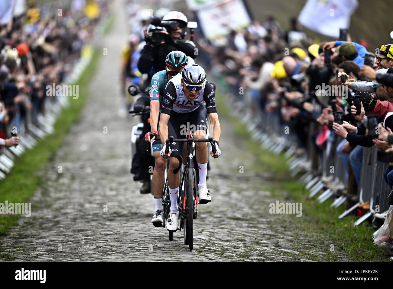 Roubaix, France. 09th avril 2023. Dutch Sjoerd Bax des Émirats de l ...