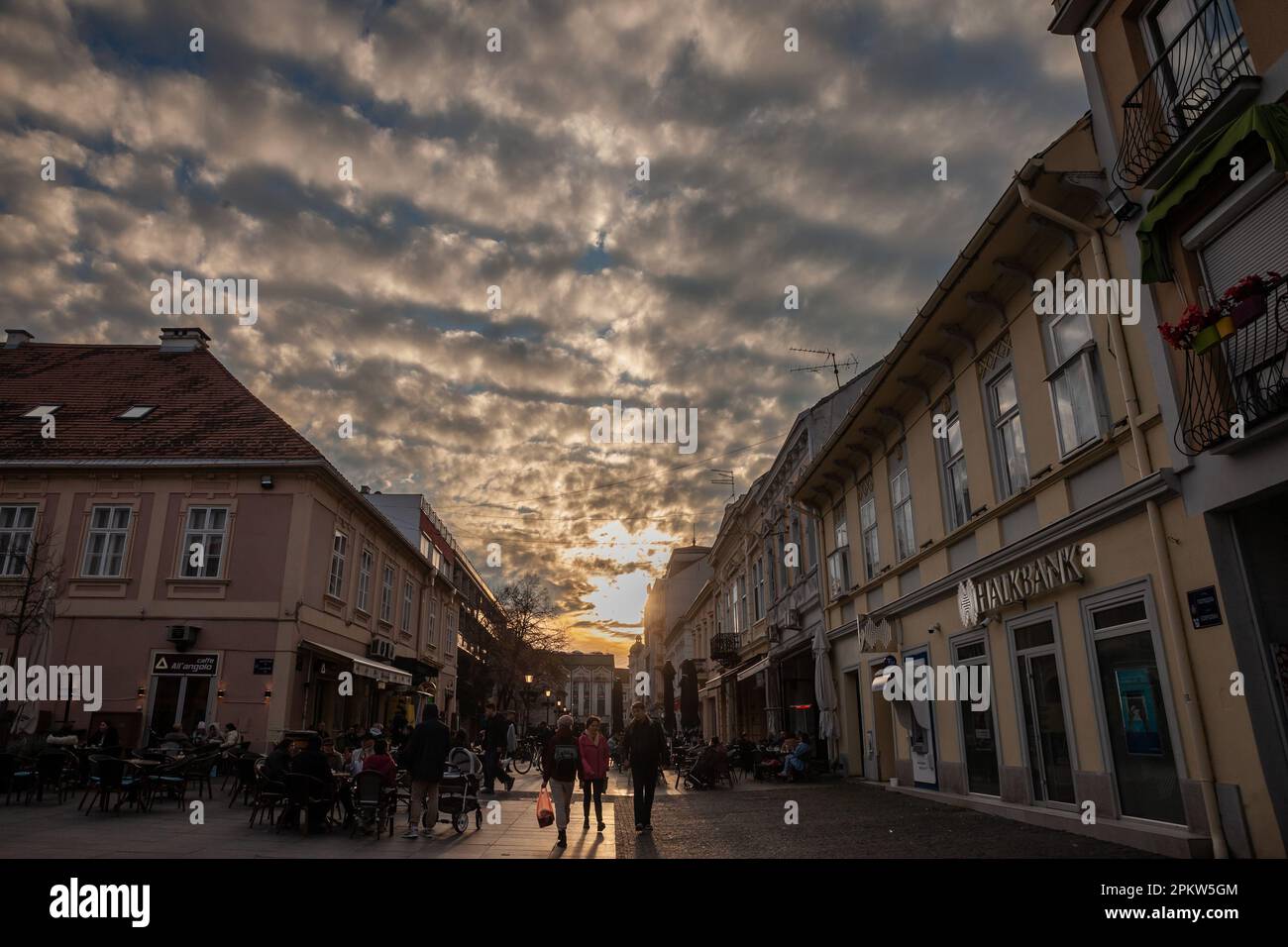 Peuple serbe Banque de photographies et d’images à haute résolution - Alamy