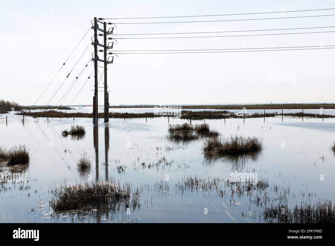 Inondations inondations terres agricoles champs Banque de photographies ...