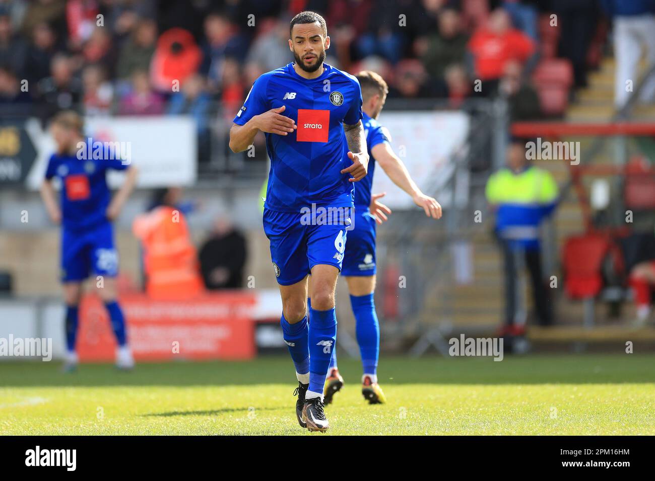 Londres, Royaume-Uni. 10th avril 2023. Warren Burrell de Harrogate Town ...