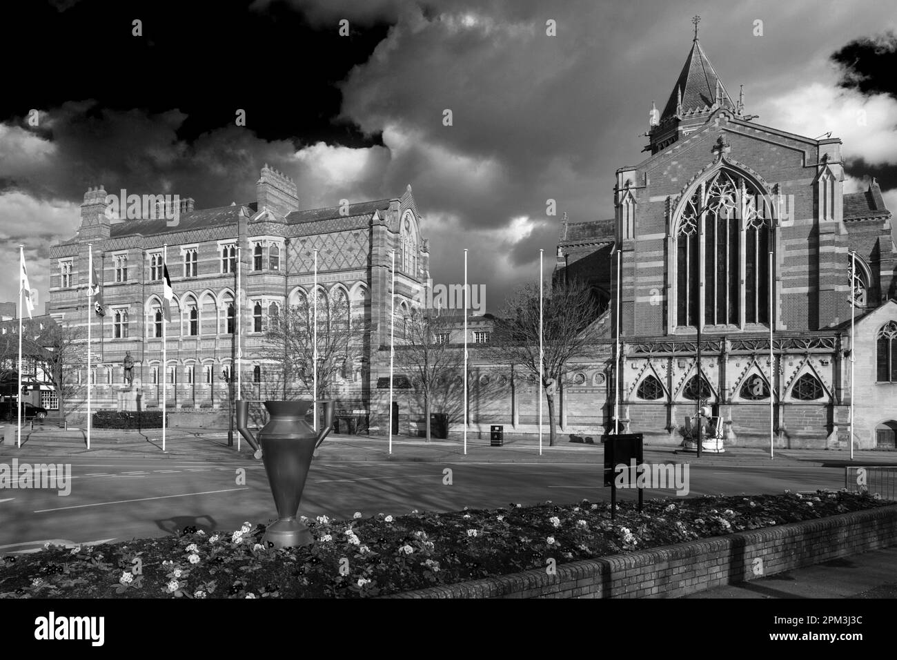 Statue of william webb ellis Banque d'images noir et blanc - Alamy