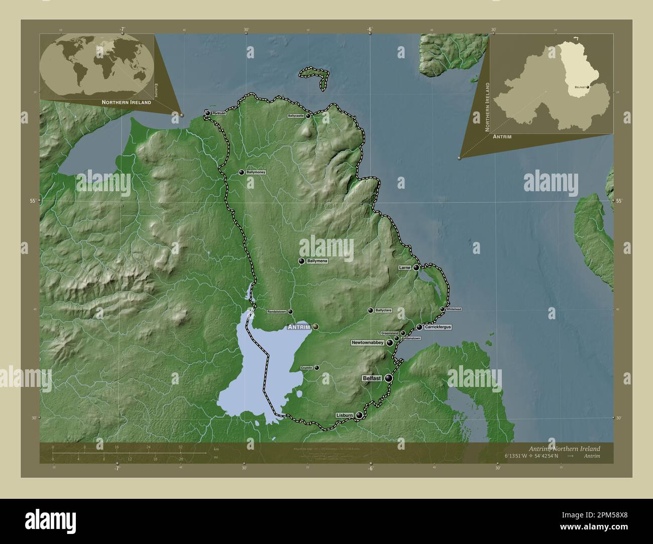 Antrim, région de l'Irlande du Nord. Carte d'altitude colorée en style ...