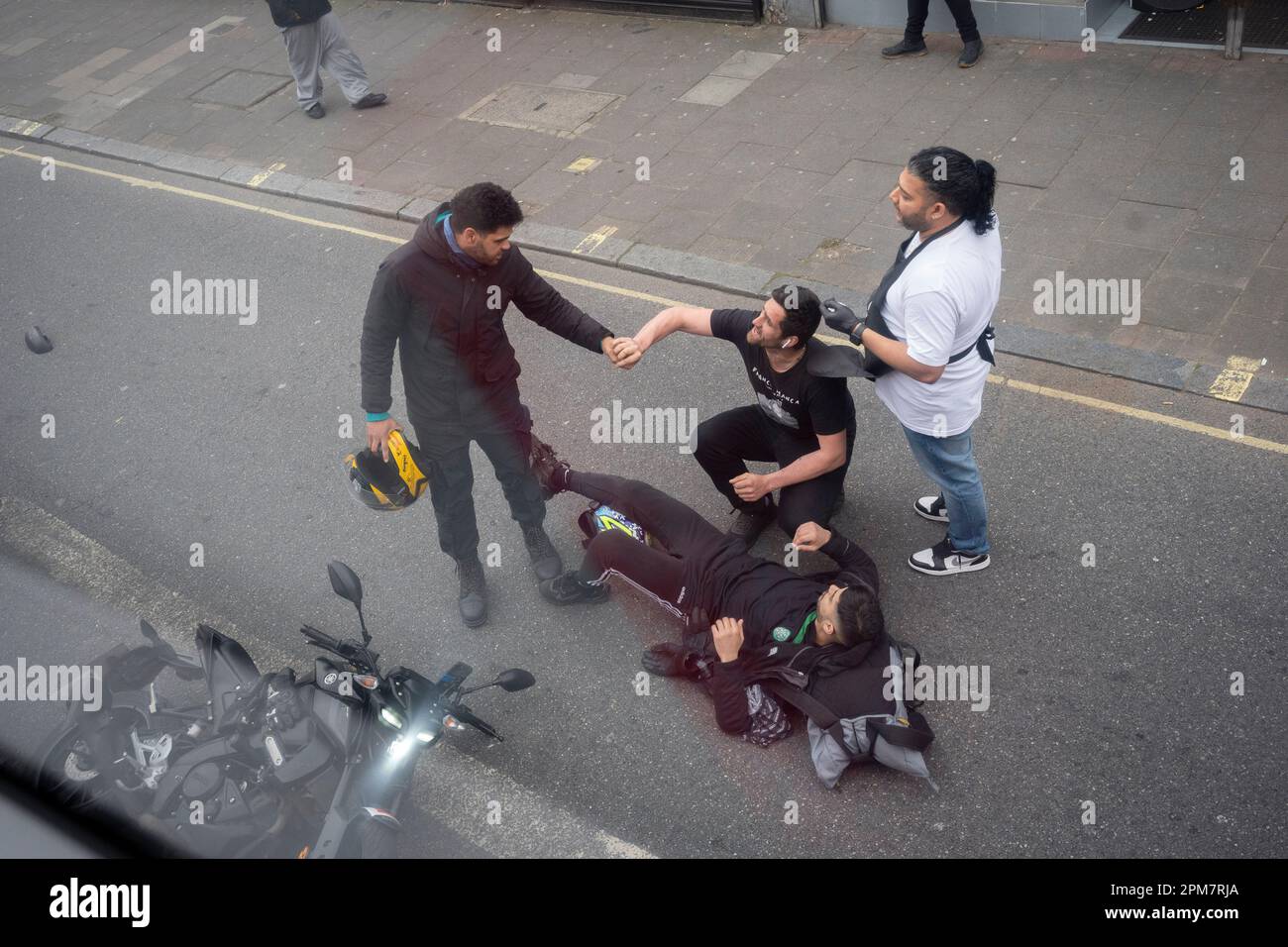 Collision au sol Banque de photographies et d’images à haute résolution ...