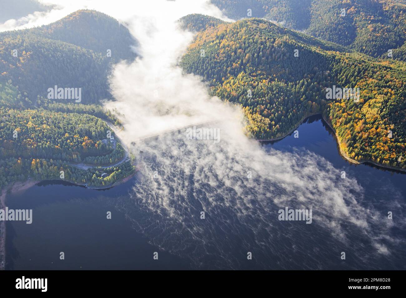 France, Meurthe et Moselle, Pierre Percee, lac de Pierre Percee près de ...