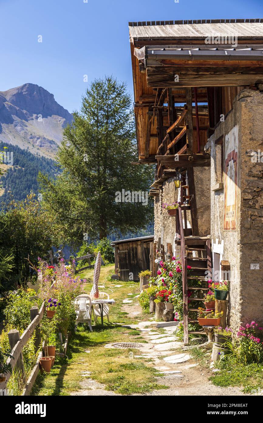 Maison de schiste Banque de photographies et d’images à haute ...