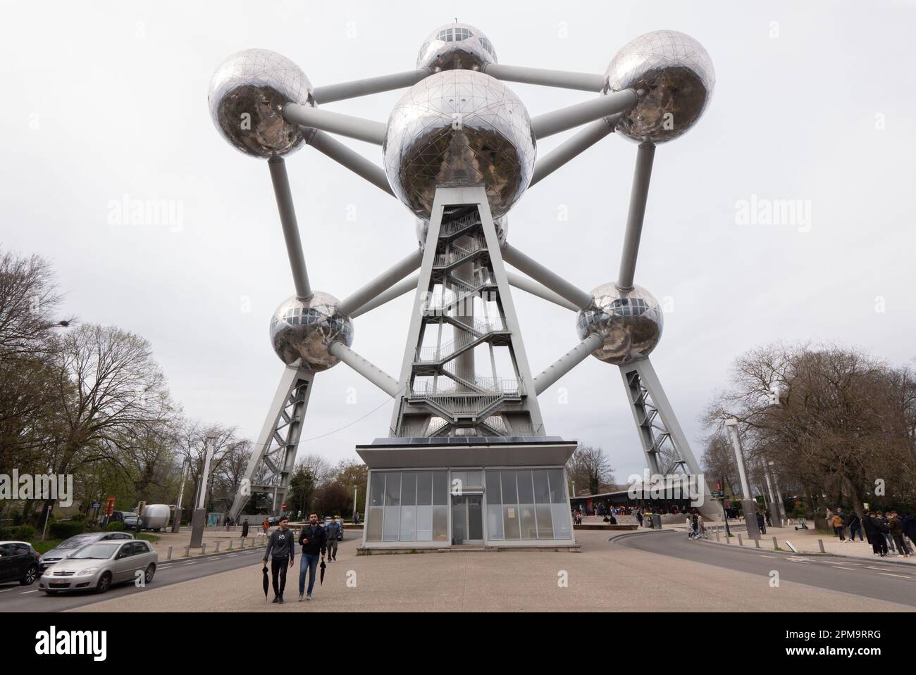 L'Atomium est un bâtiment moderniste historique de Bruxelles, en ...