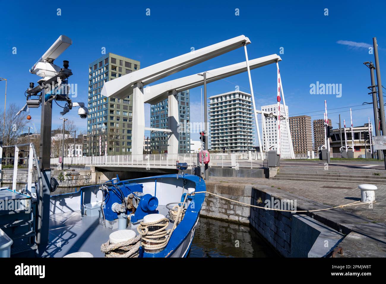 Kattendijkdok, bassin du port, avec pont Lodenbrug, quartier du Vieux ...